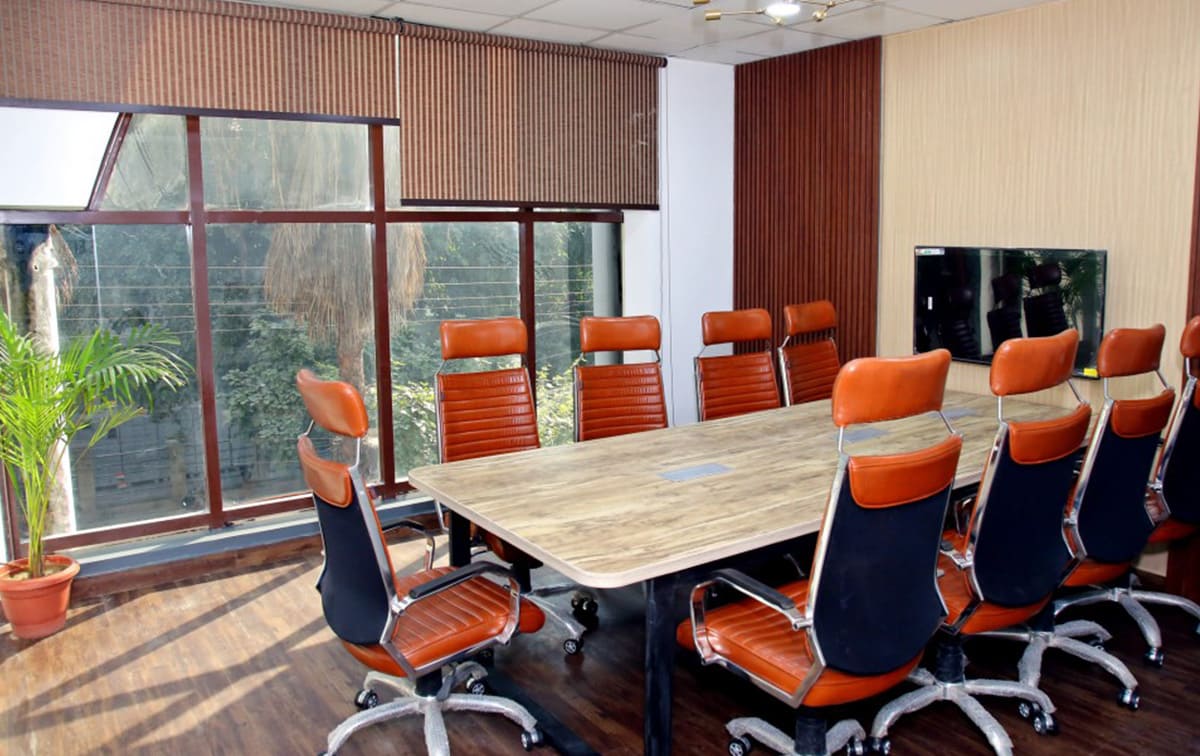 Benefits Of Networking Opportunities In Noida Office Spaces